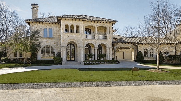 $2.895 Million Stone Mansion In Dallas, TX - Homes of the Rich