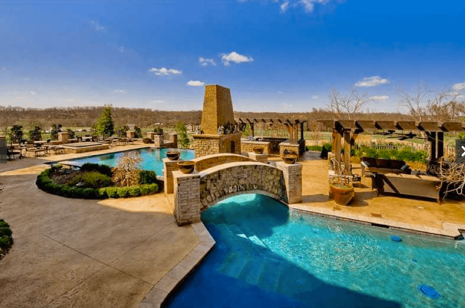 $2.5 Million 12,000 Square Foot Mansion In Springdale, AR - Homes of ...