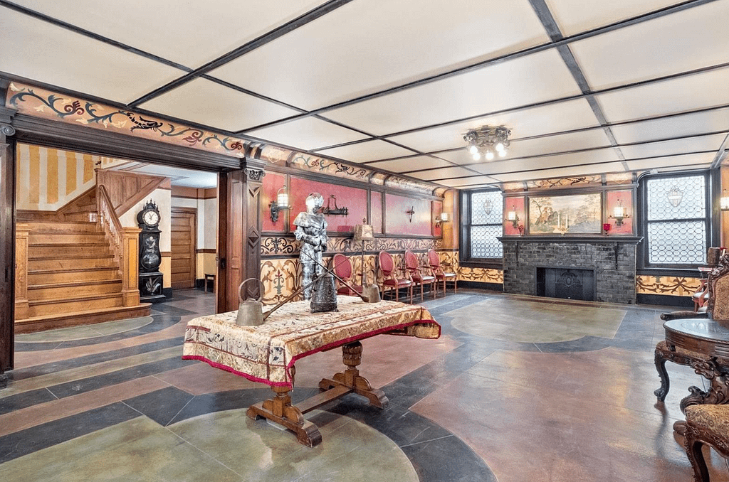 Historic Saint Louis Mansion Lists For $2 Million (PHOTOS)