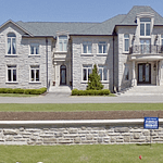 Rocmary Place in Ontario - Homes of the Rich