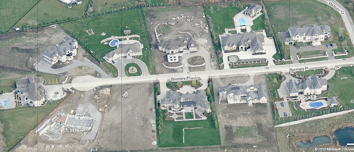 Rocmary Place in Ontario - Homes of the Rich
