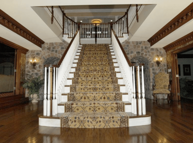 Jayson Williams' Former Infamous Mansion Up For Sale - Homes of the Rich