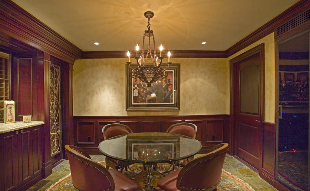 The Bellisima On Hunts Point - Homes of the Rich