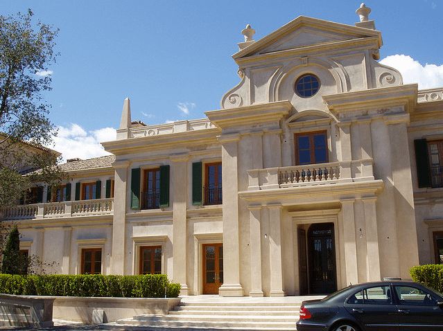 Platt Designs, Inc. - Homes of the Rich