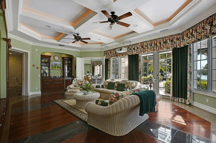 10 9 Million Gated Waterfront Estate In Hobe Sound Fl Homes Of The Rich