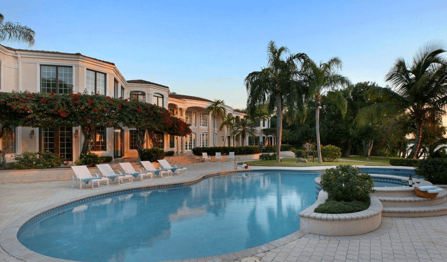 10 9 Million Gated Waterfront Estate In Hobe Sound Fl Homes Of The Rich