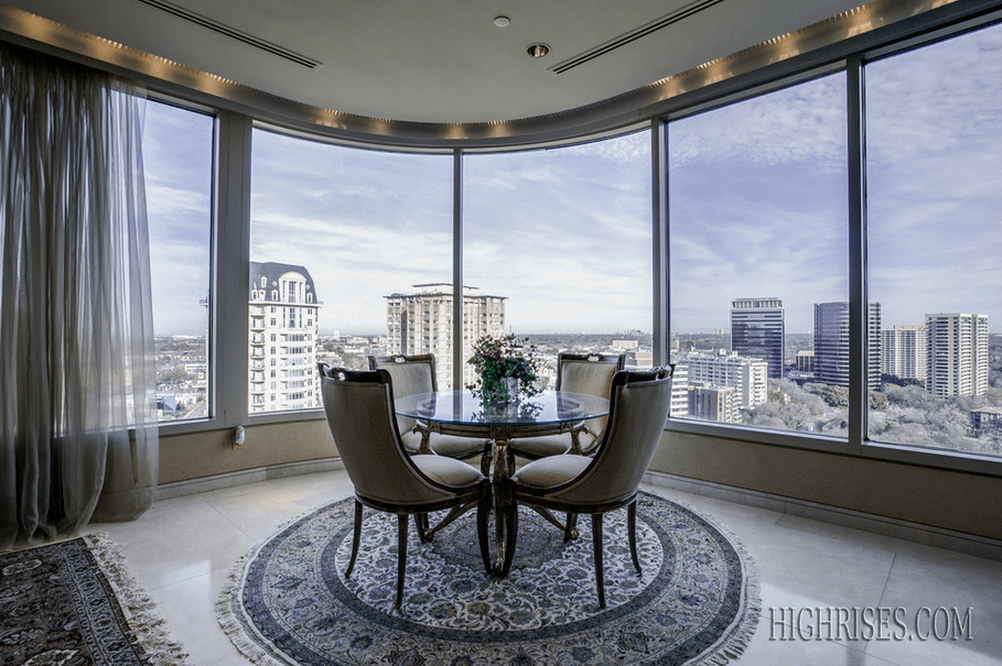 20 Dining Rooms With Amazing Views - Homes of the Rich