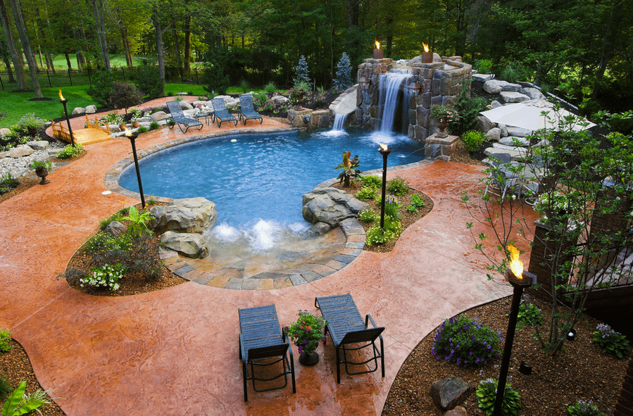 20 Awesome Swimming Pools With Water Slides - Homes of the Rich