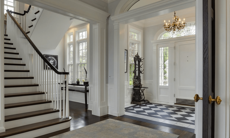 $8.3 Million Colonial Lakefront Mansion In Wayzata, MN - Homes of the Rich