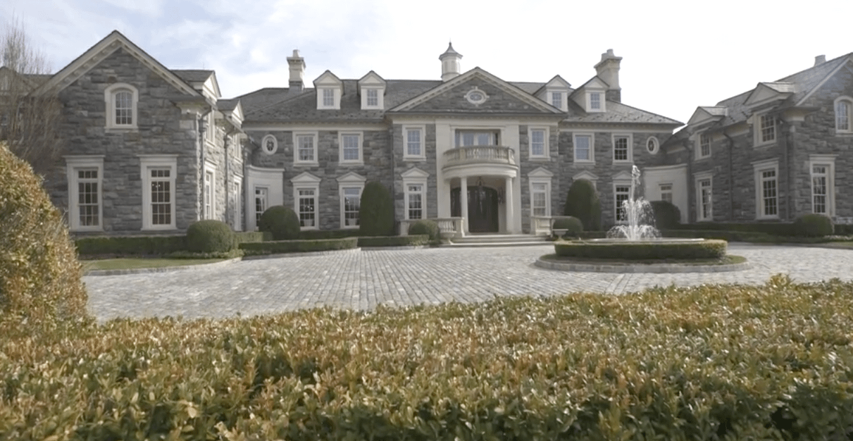 The Stone Mansion In Alpine, NJ Re-Listed For $45 Million - Homes of ...