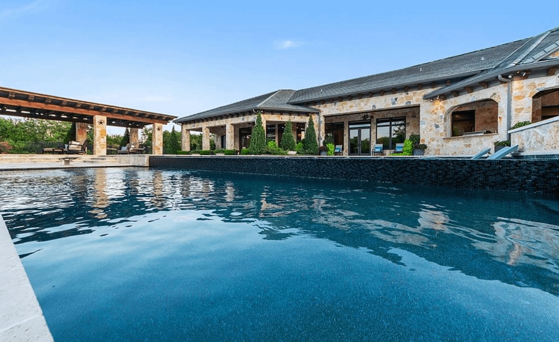 18 Acre Sports Lover's Paradise In Lucas, Texas (PHOTOS)