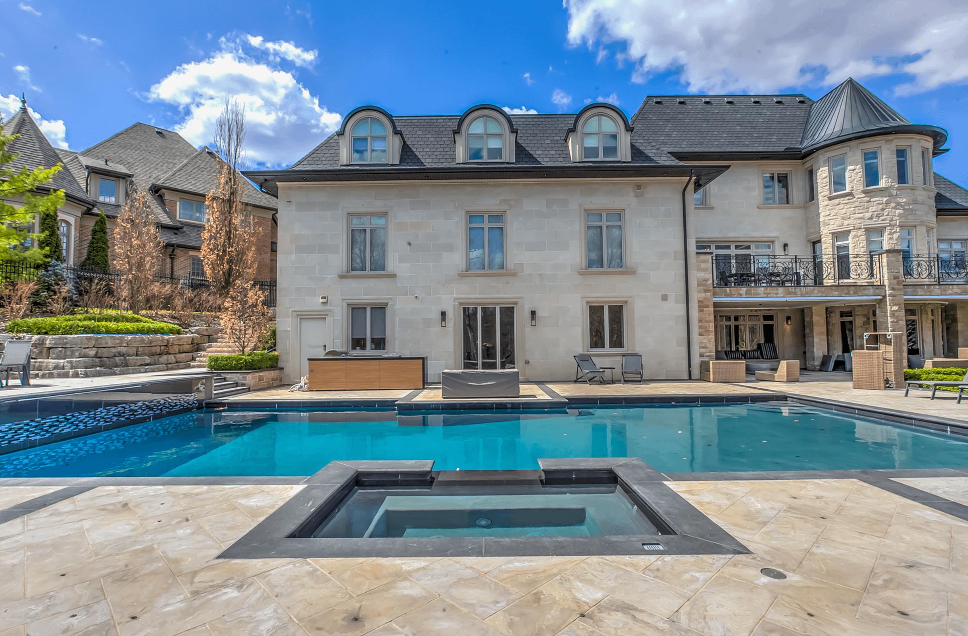 French Inspired Home In Ontario, Canada - Homes of the Rich