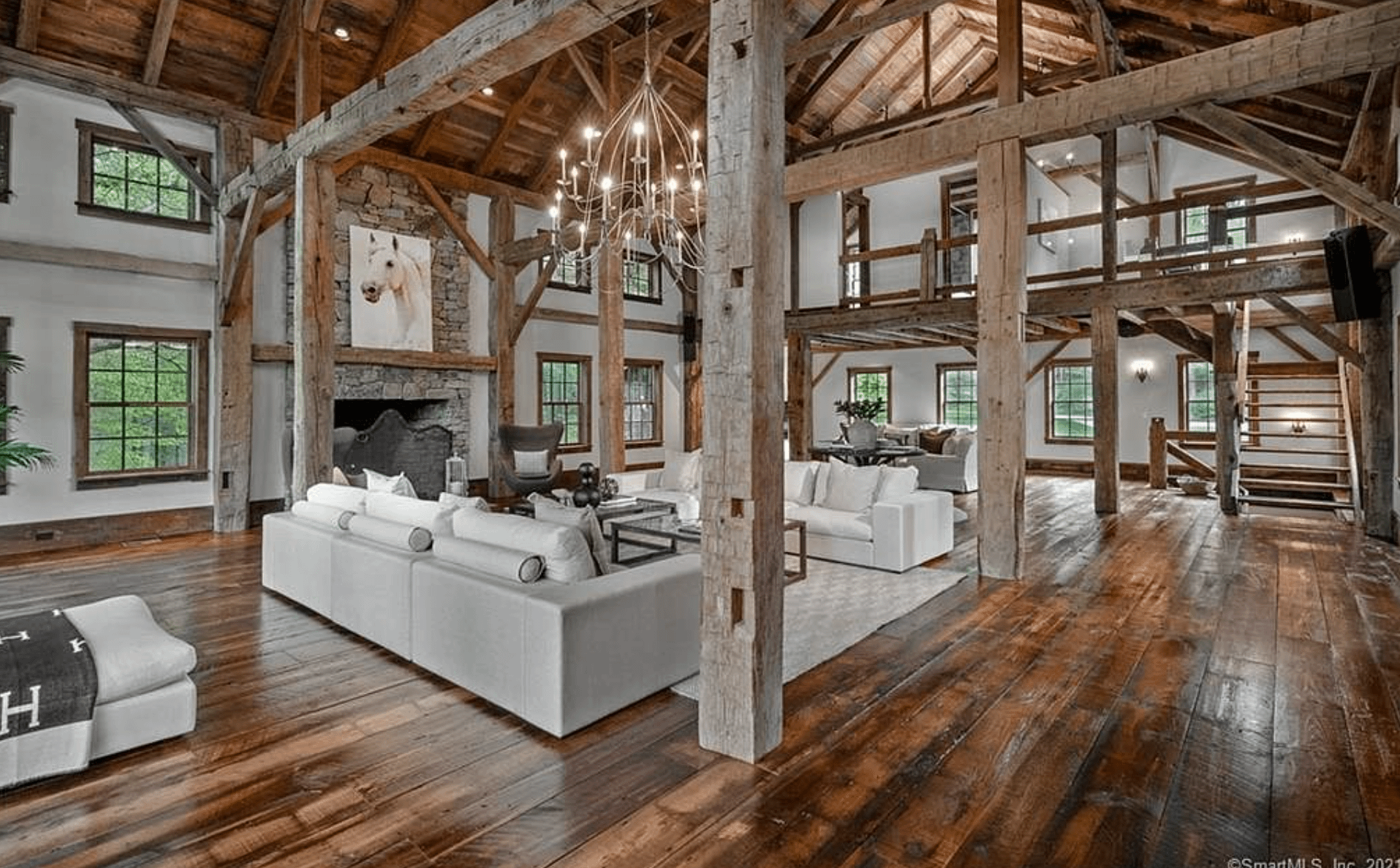 10,000 Square Foot Farmhouse Style Home In Roxbury, Connecticut - Homes ...