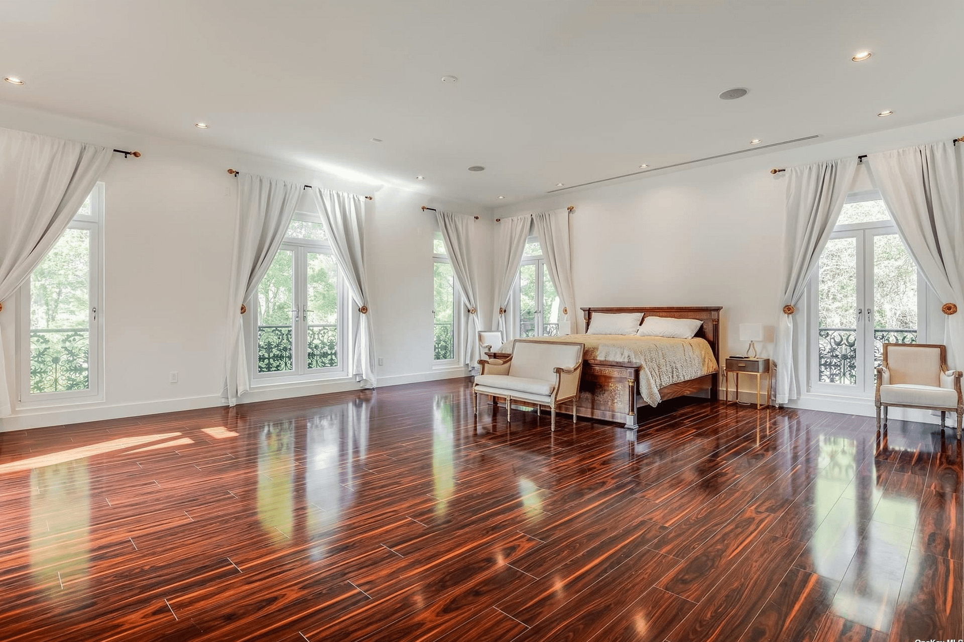 $8 Million Home In Matinecock, New York (PHOTOS) - Homes of the Rich