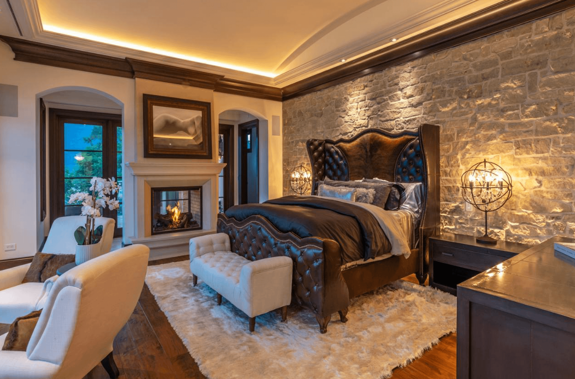 Tuscan Style Lakefront Estate In British Columbia, Canada (PHOTOS)