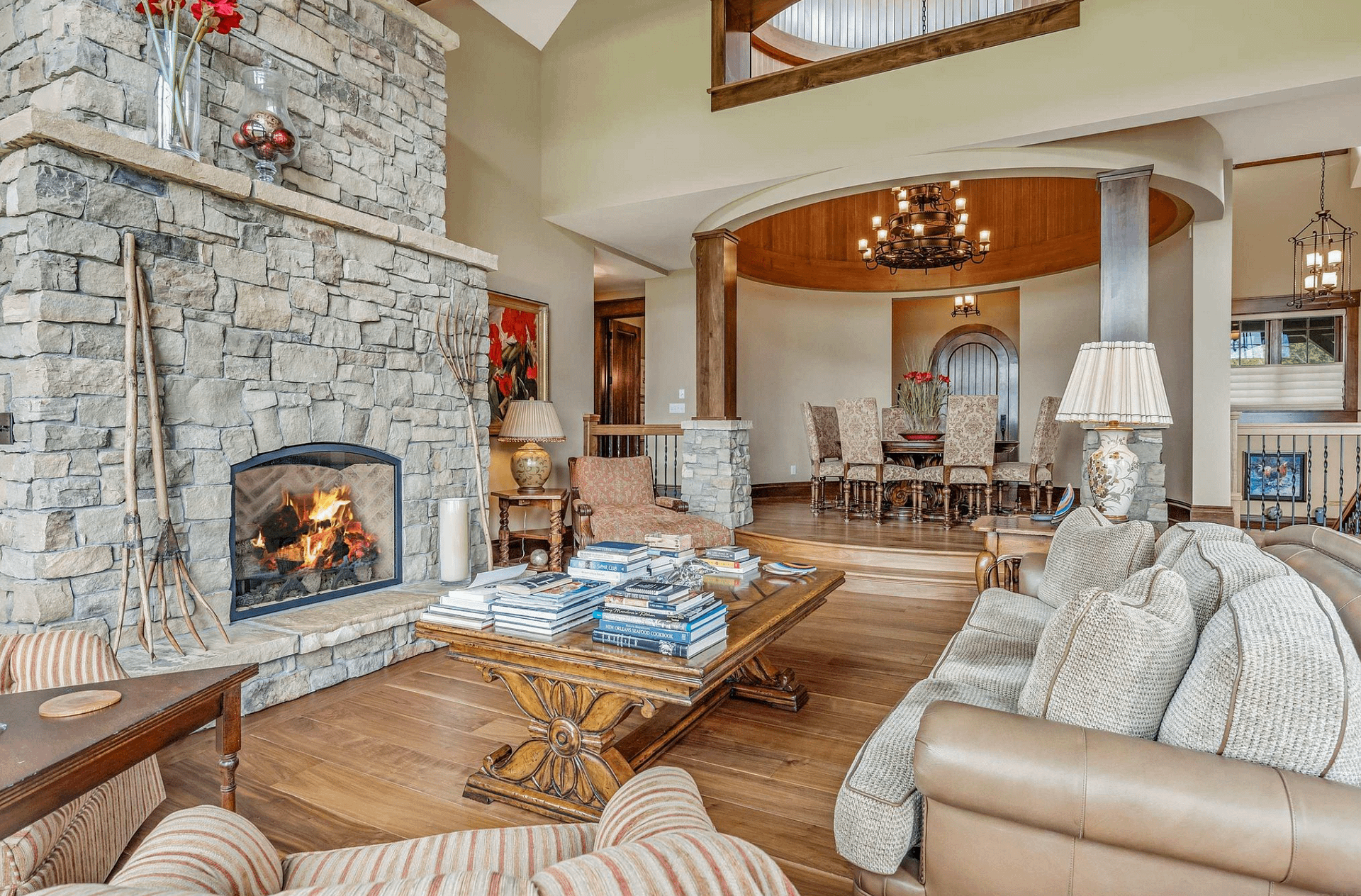 $1.9 Million Home On 13 Acres In Indiana (PHOTOS)