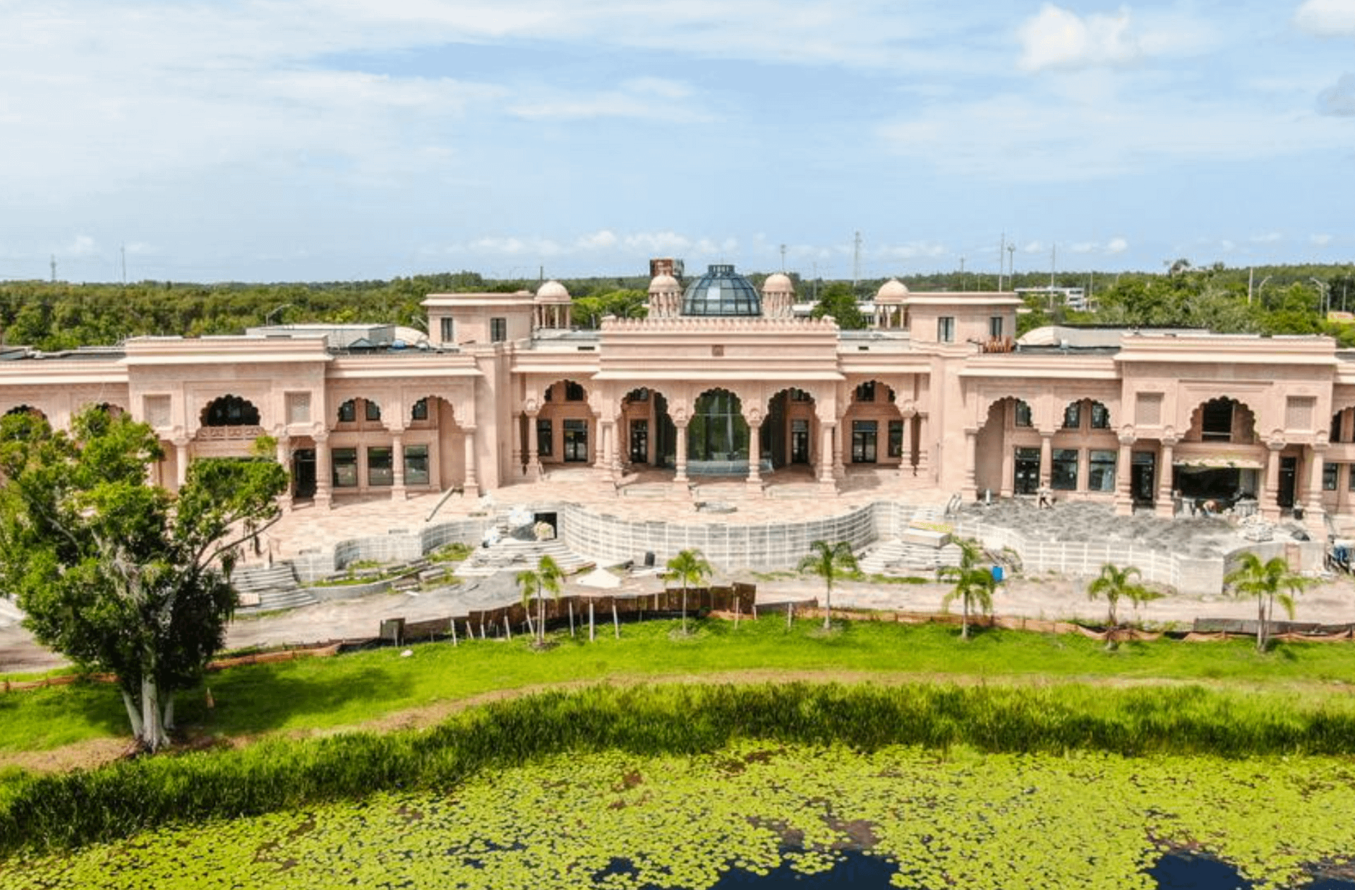 85,000 Square Foot Florida Mega Compound (PHOTOS)