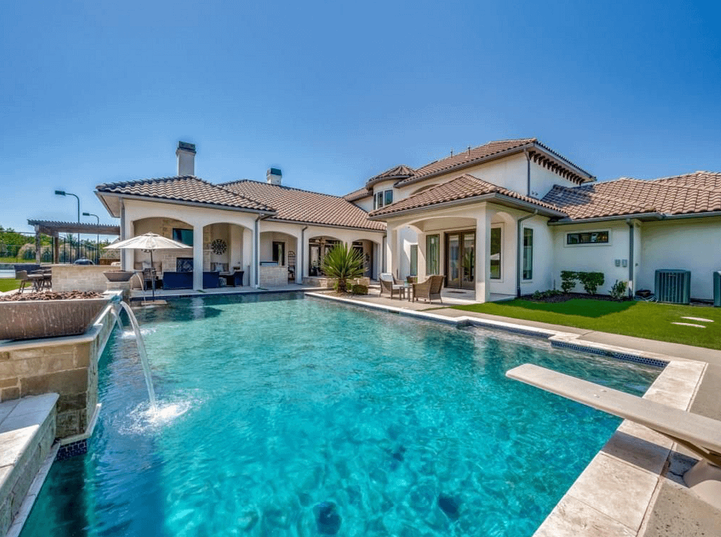 $4.75 Million Texas Home With Pool & Tennis Court (PHOTOS) - Homes of ...