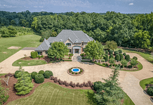 Larry "House's" REALLY big house! - Homes of the Rich