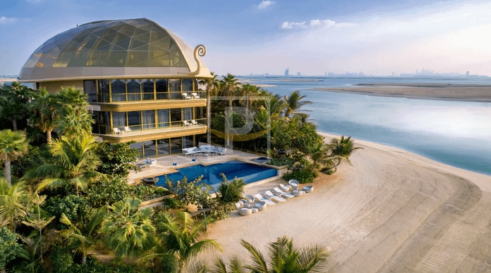 Incredible Dubai Villa with Party Lounge & Snow Room (PHOTOS)