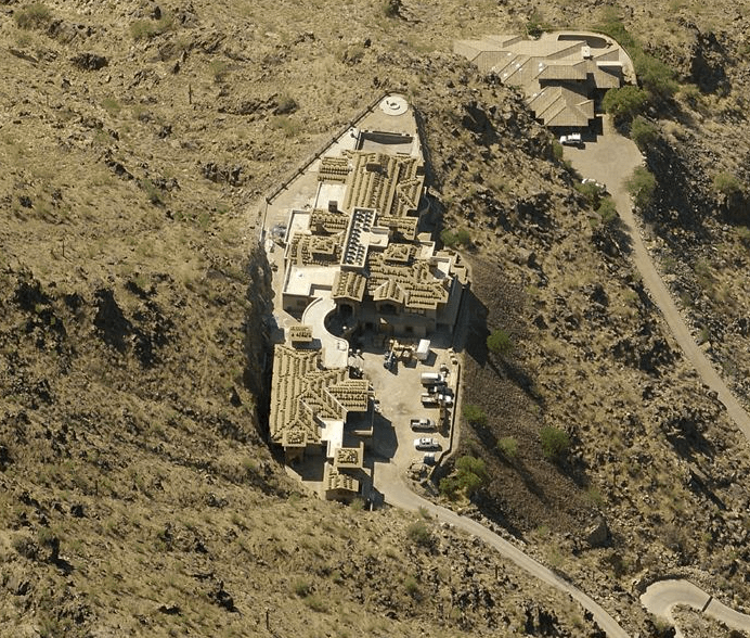 Billionaire's 21,000+ Square Foot Paradise Valley, AZ Mega Mansion ...