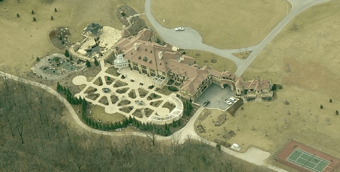 The Home That Potato Chips Built (PHOTOS)