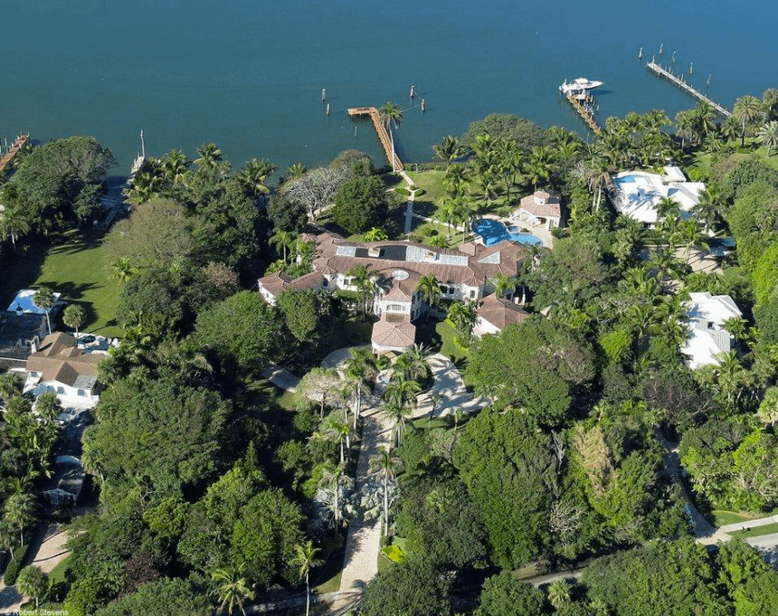 10 9 Million Gated Waterfront Estate In Hobe Sound Fl Homes Of The Rich