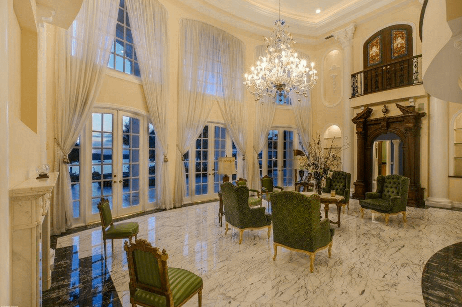 10 9 Million Gated Waterfront Estate In Hobe Sound Fl Homes Of The Rich