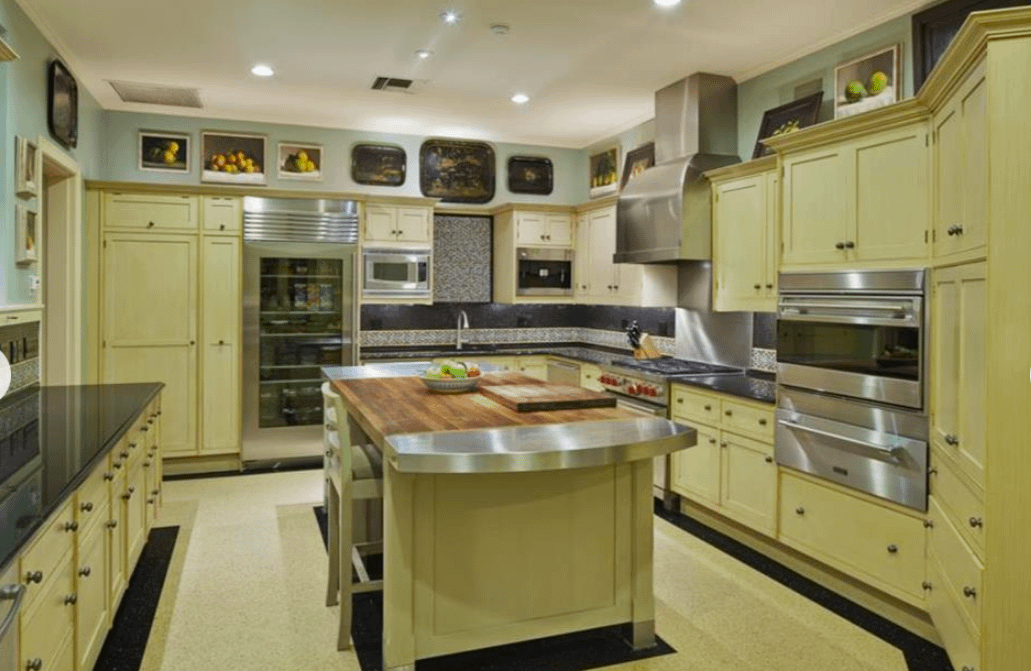 The Malcolm and Margaret Badger Reed Estate In Austin, TX - Homes of ...