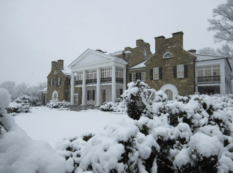 A Look At Some Mansions In The Snow - Homes of the Rich