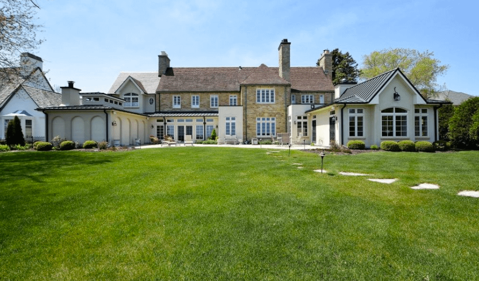 $2 Million Historic Lakefront Home In Racine, WI - Homes of the Rich