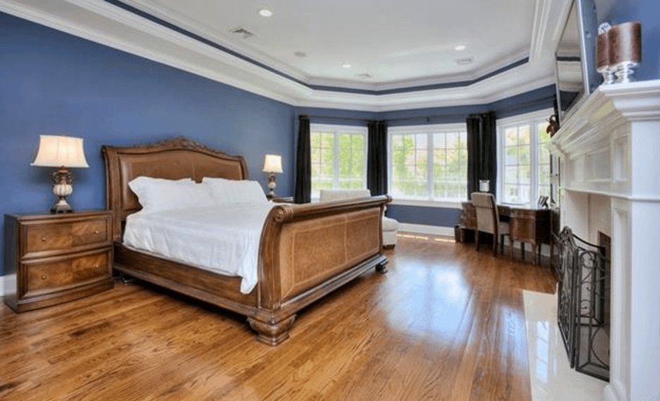 $3.395 Million Colonial Home In New Canaan, CT - Homes of the Rich