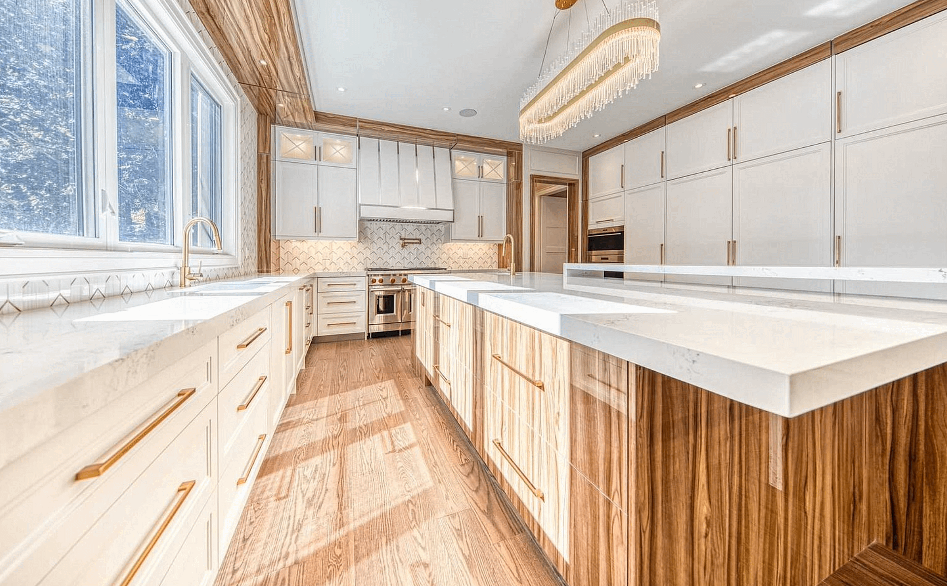 Stone New Build In Ontario, Canada (PHOTOS & FLOOR PLANS) - Homes of ...