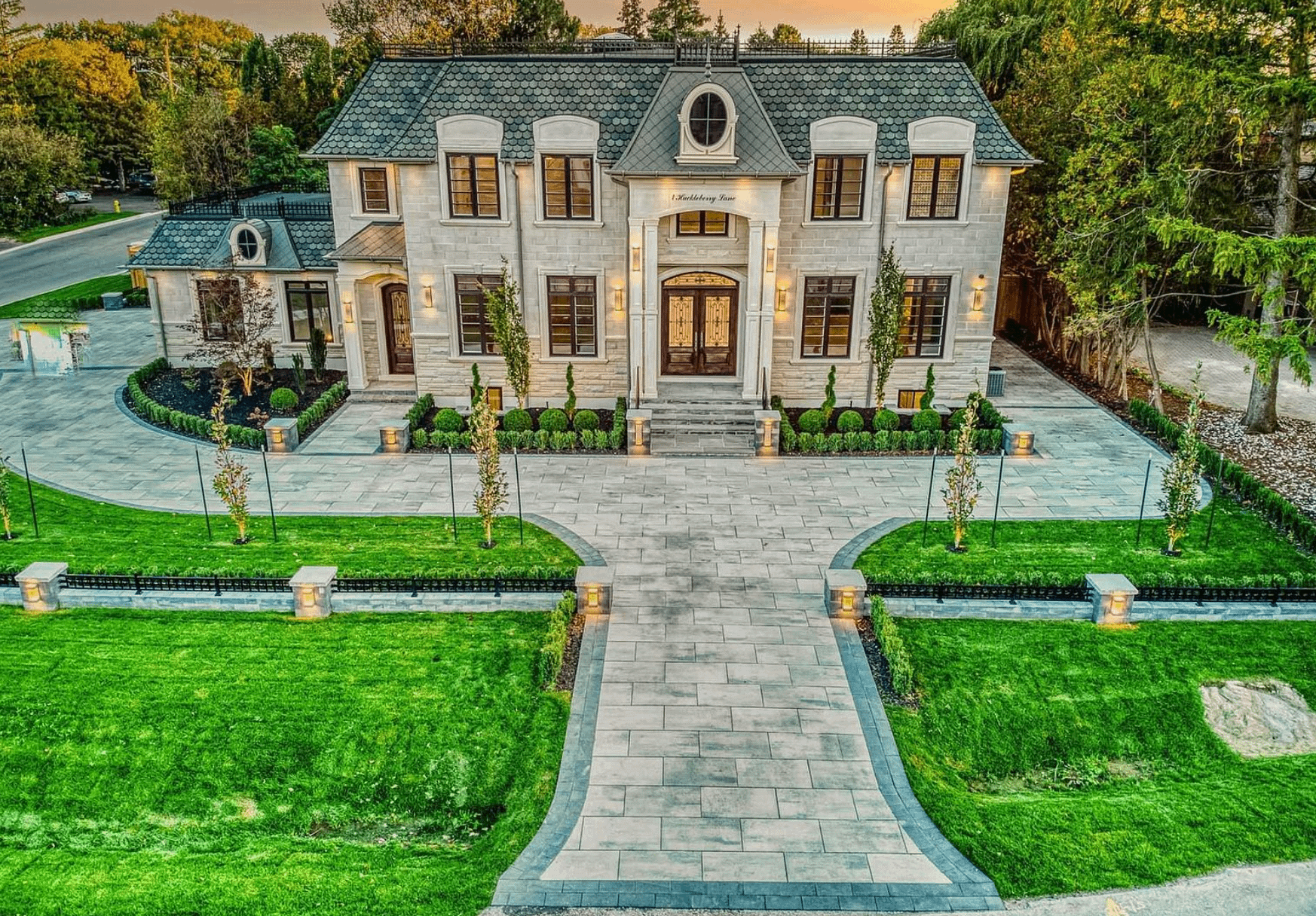 Stone New Build In Ontario, Canada (PHOTOS & FLOOR PLANS) - Homes of ...