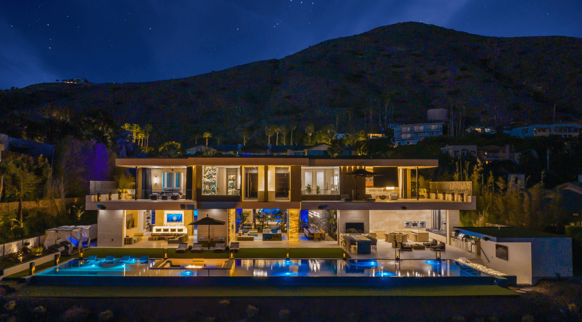 $58 Million Modern New Build In Malibu, California (PHOTOS)