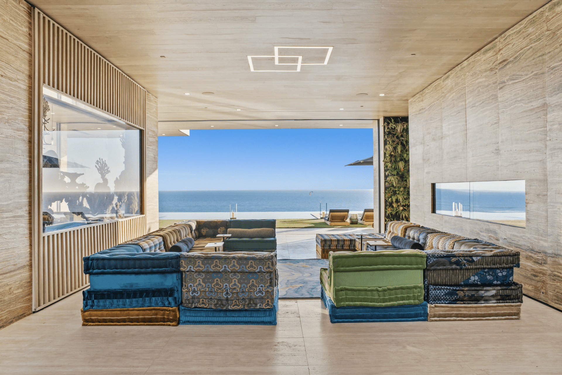 $58 Million Modern New Build In Malibu, California (PHOTOS)