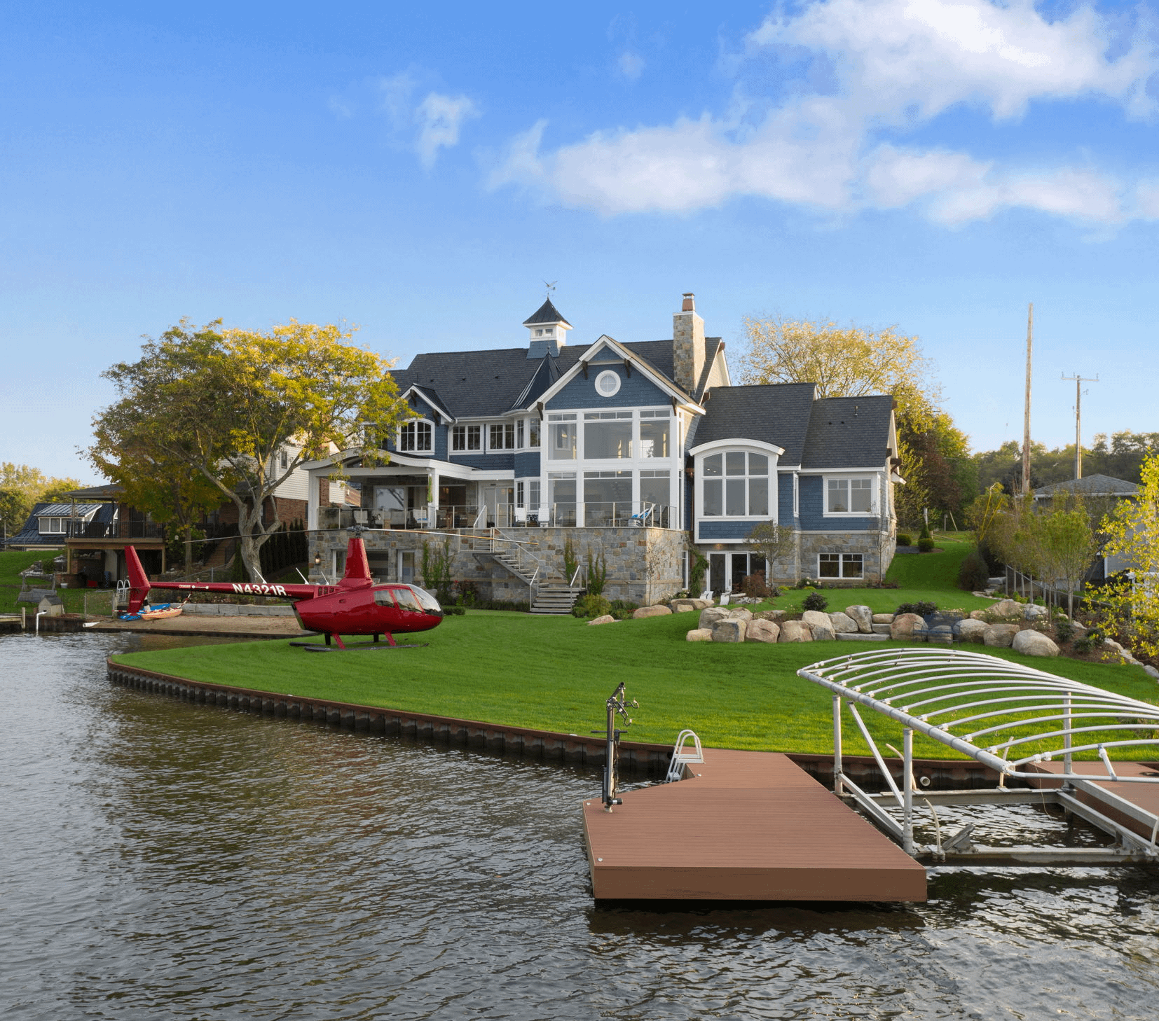 Stunning Lakefront Home By AZD Associates, Inc (PHOTOS + VIDEO) - Homes ...