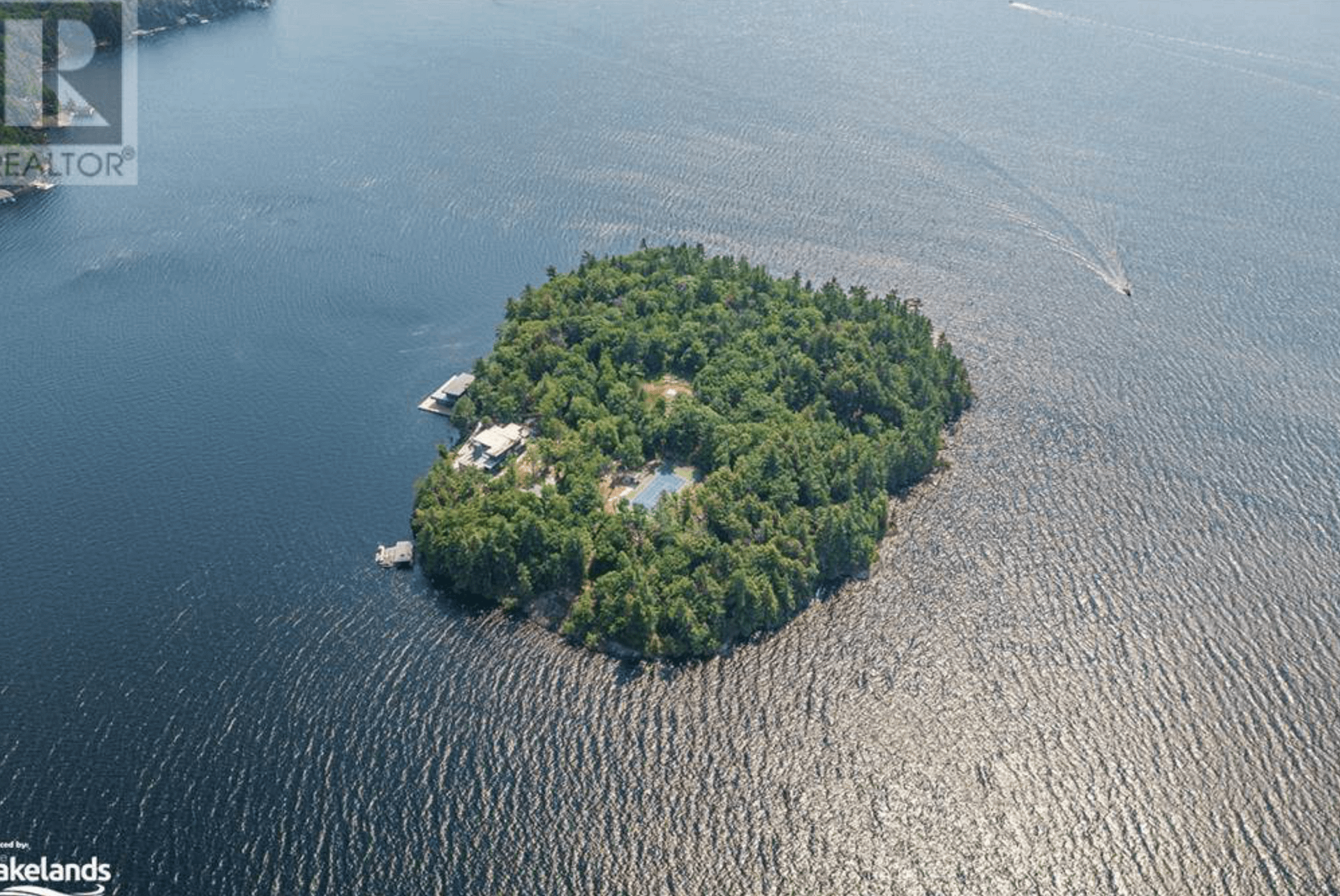 11 Acre Private Island In Ontario, Canada (PHOTOS)