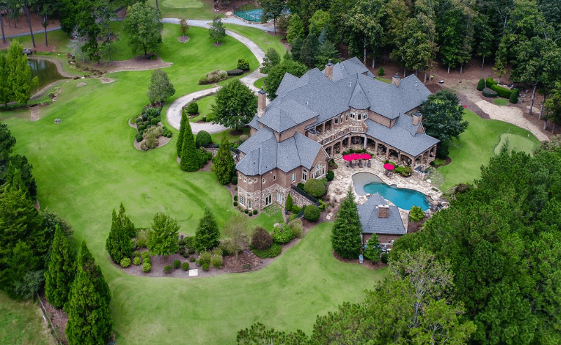 11 Acre Gated Estate In Alpharetta, Georgia - Homes of the Rich