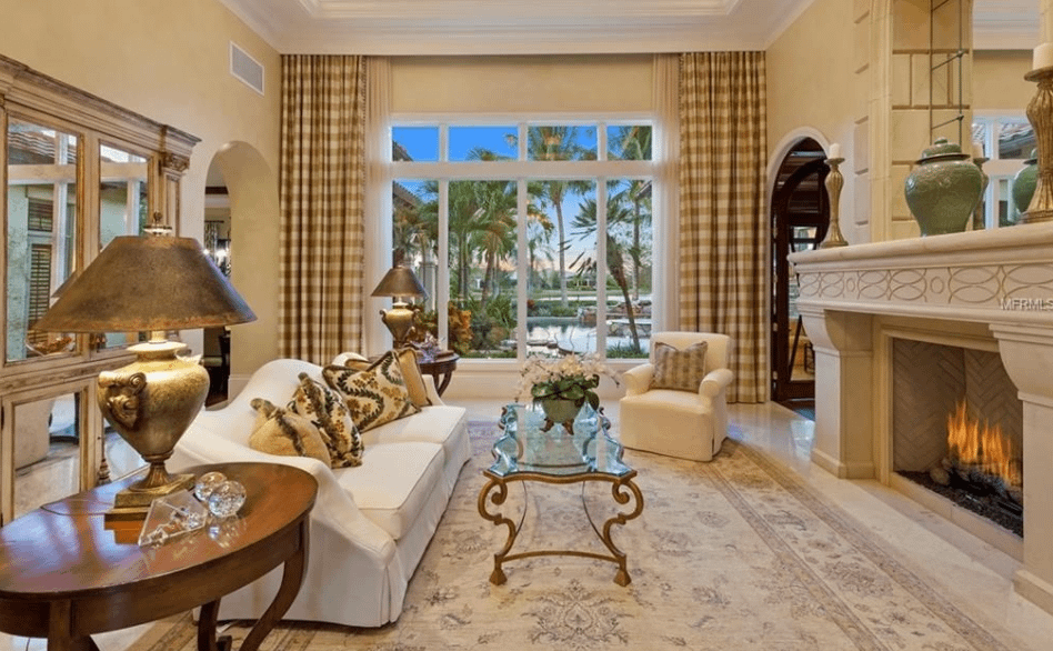 Waterfront Stone & Stucco Home In Lakewood Ranch, Florida - Homes of ...