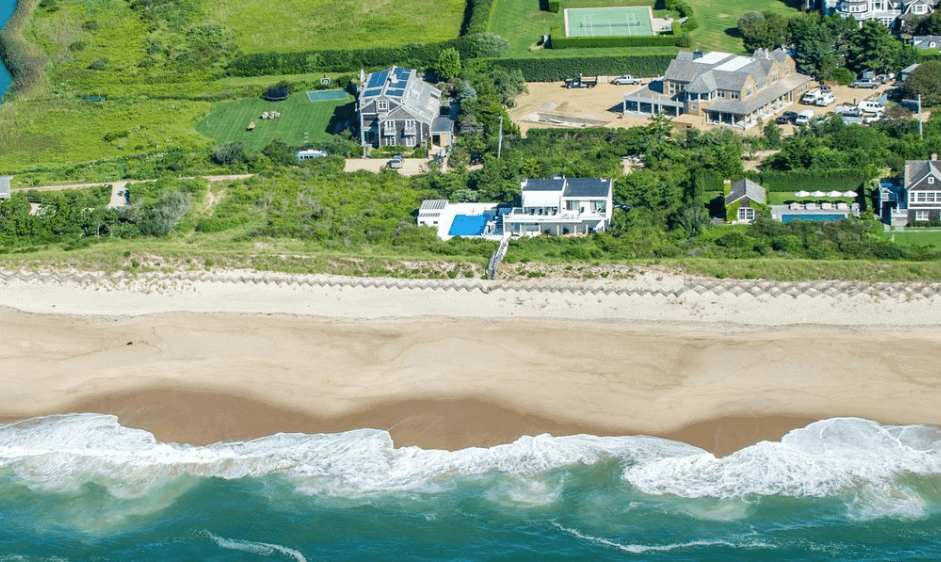 $23.5 Million Oceanfront Home In Wainscott, New York - Homes of the Rich