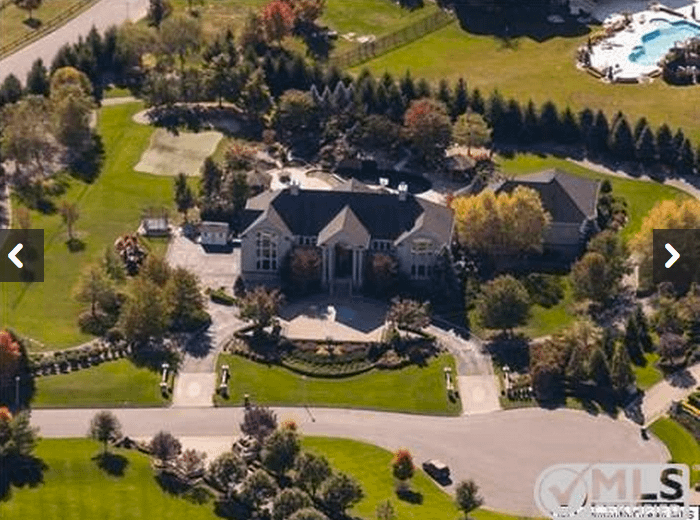 $3.45 Million Estate In Morganville, NJ With Sports Building - Homes of ...