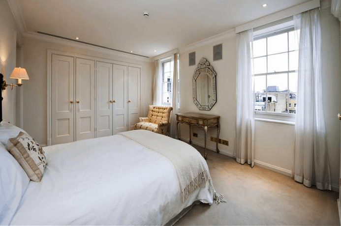 $150 Million Newly Listed Mansion In London, England - Homes of the Rich