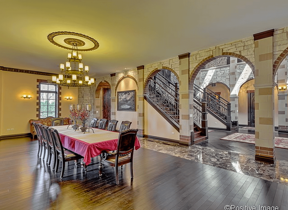 $4.2 Million 12,000 Square Foot Castle-Like Mansion In Oak Brook, IL ...