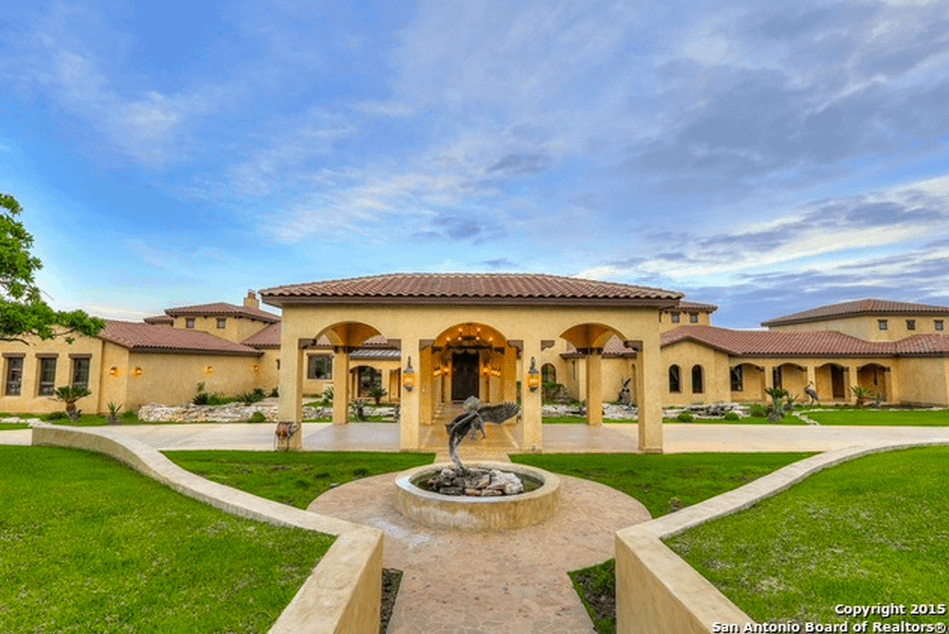 $7.95 Million Compound In Boerne, TX With 18-Car Garage - Homes of the Rich