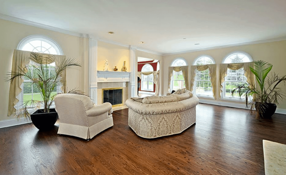 12,000 Square Foot Brick Mansion In Inverness, IL - Homes of the Rich