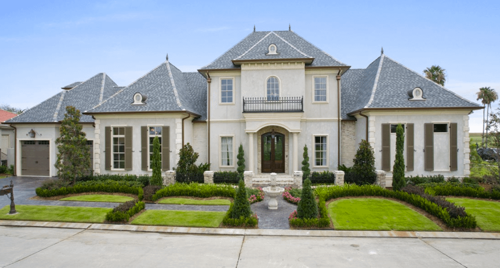 Troyer Builders - Homes of the Rich