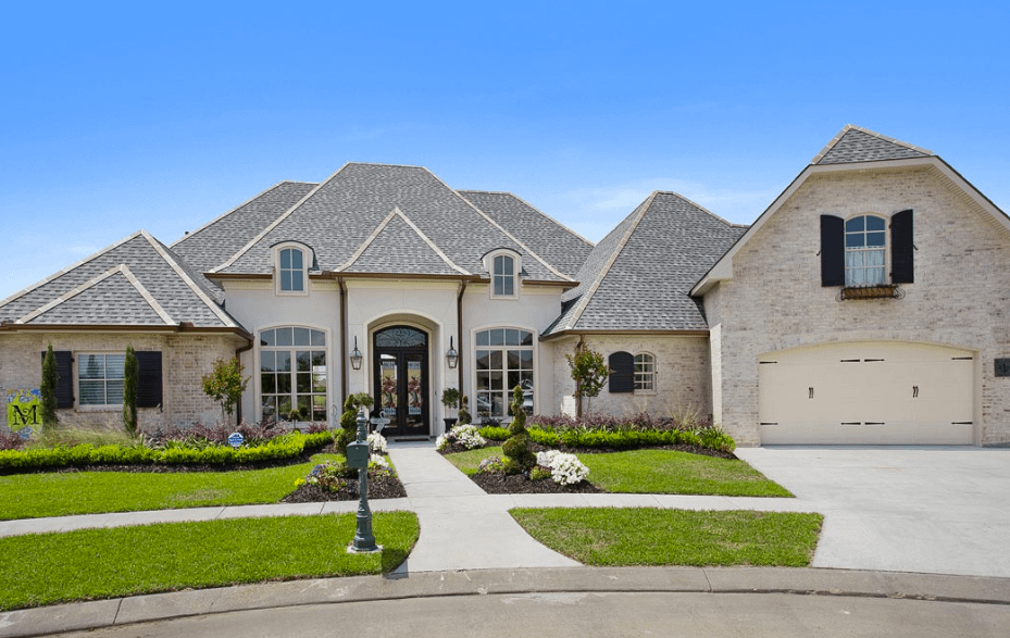 Troyer Builders - Homes of the Rich