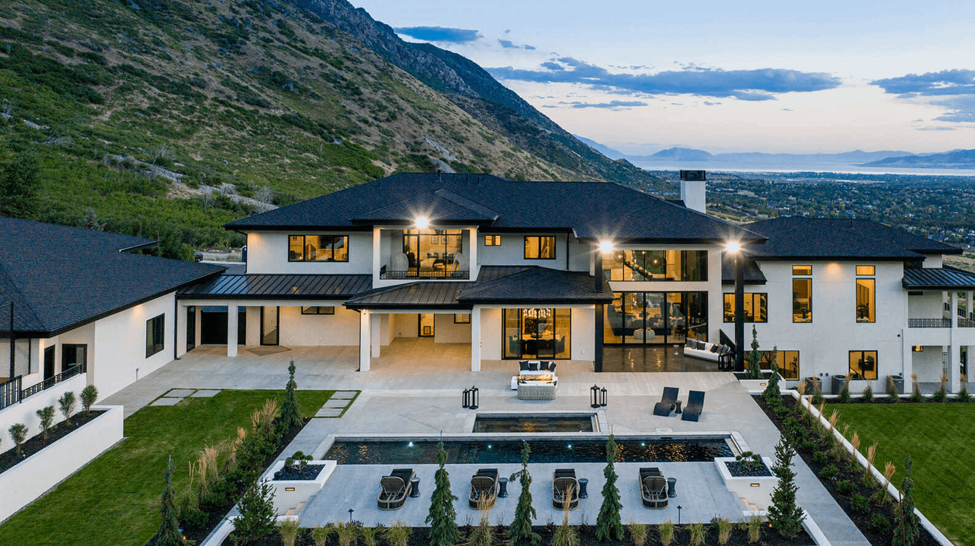 Amazing Contemporary Utah Home (PHOTOS + 3D TOUR)