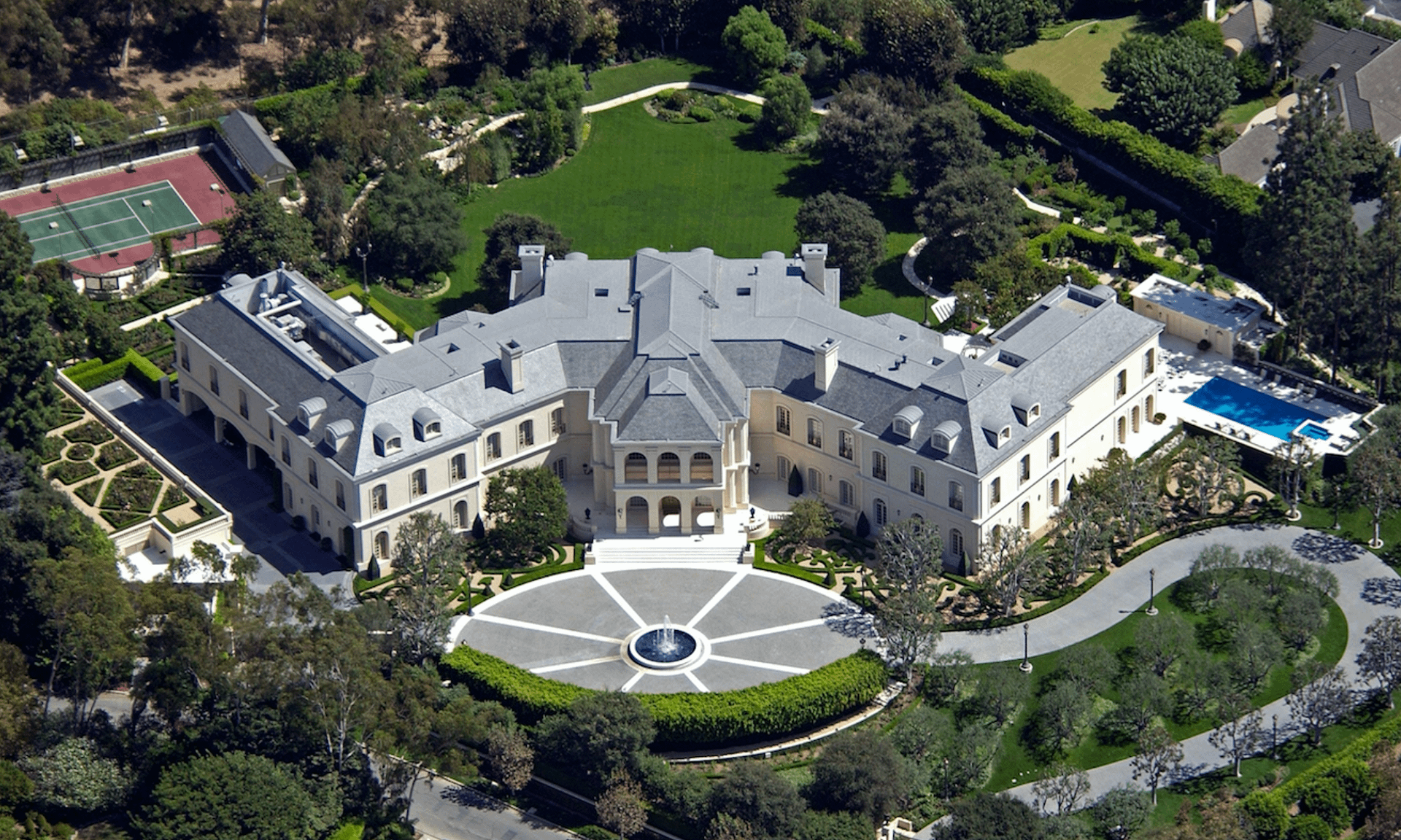 Inside A $165 Million Los Angeles Mega Home (PHOTOS)